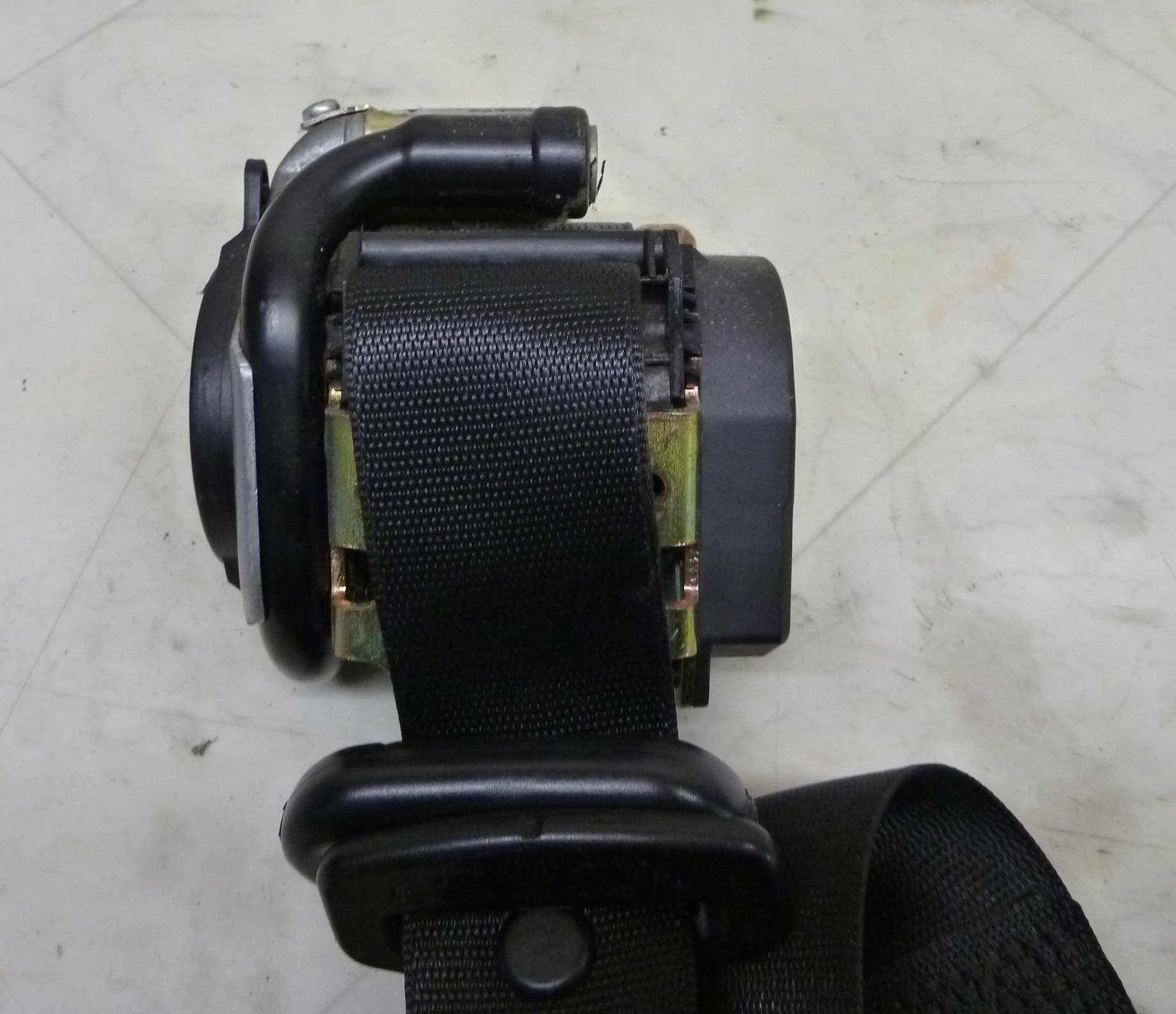 AZ-Autoverwertung - Sicherheits Gurt Straffer vorne rechts-Mercedes A ...